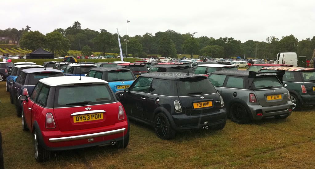 10 years of the MINI at Beaulieu Mini Day - 12 June 2011 | MINI Cooper ...